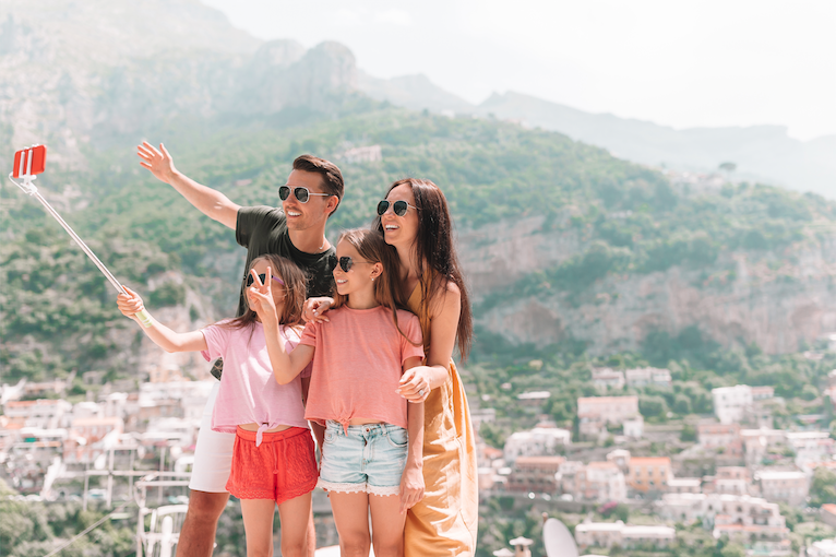 10 Reasons Why Guided Tours are a Top New Family Travel T...
